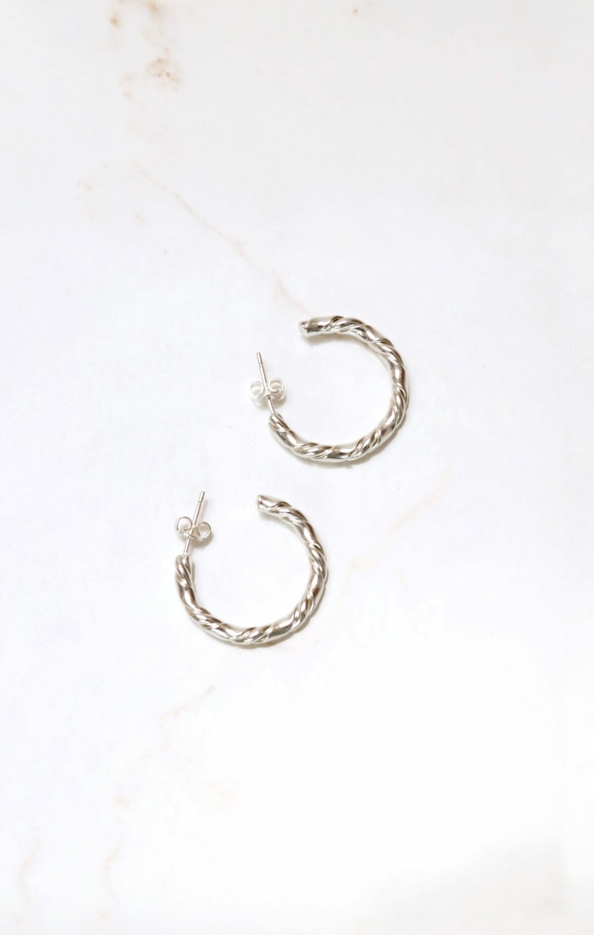 Rolled bun hoop silver | Label Kiki